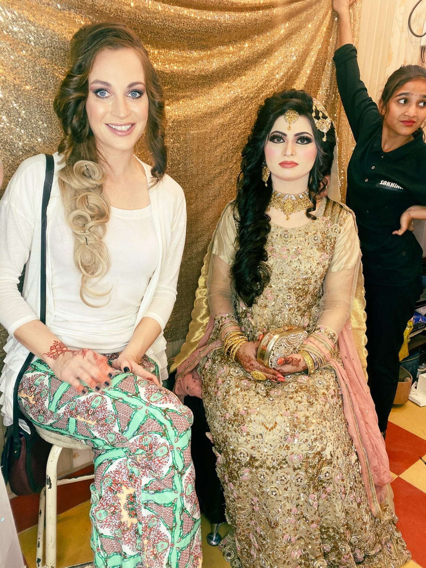 Solo Female Traveler in Pakistan :Safety, Itinerary, Tips